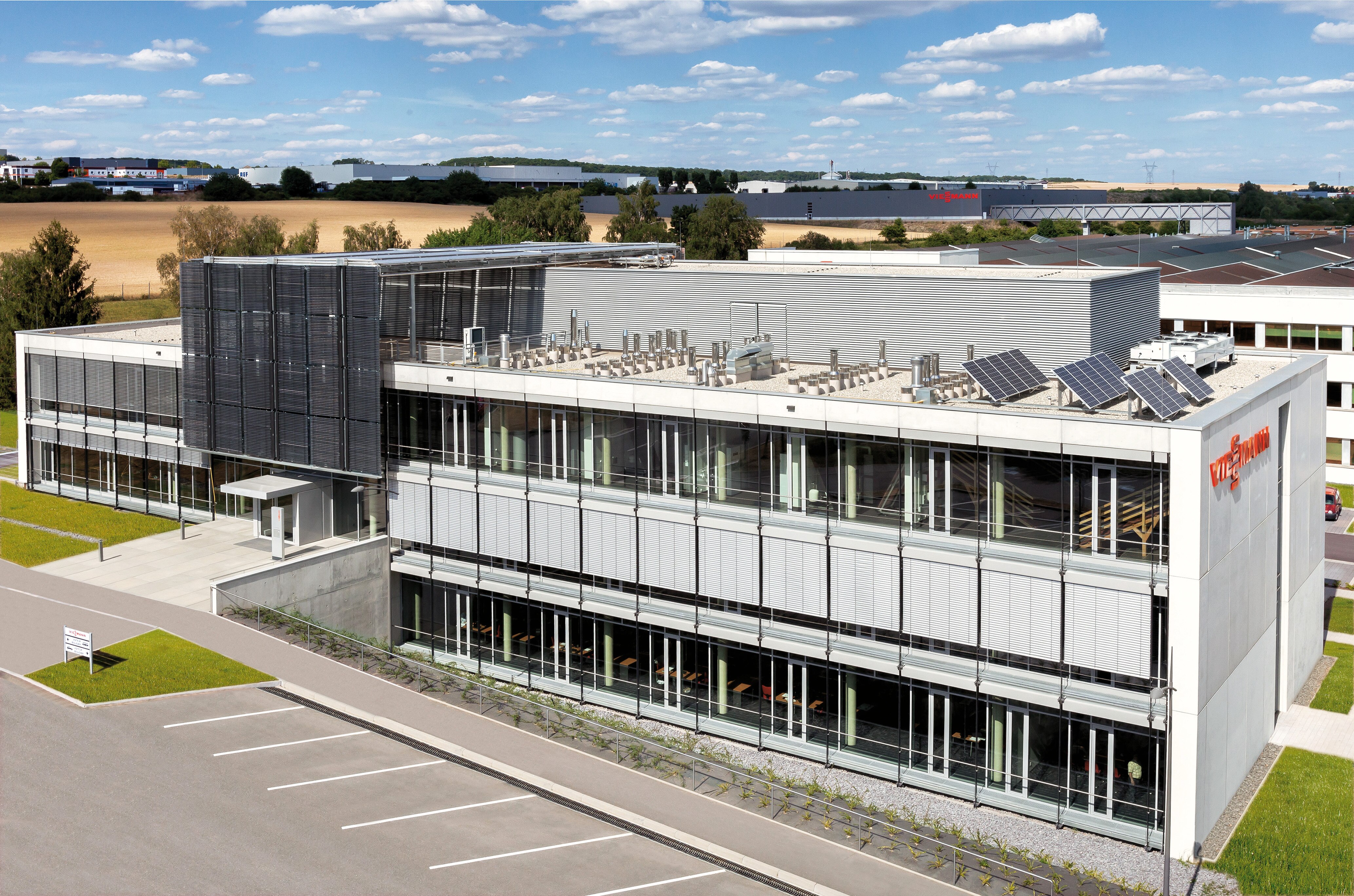 Viessmann expands production | Viessmann Climate Solutions